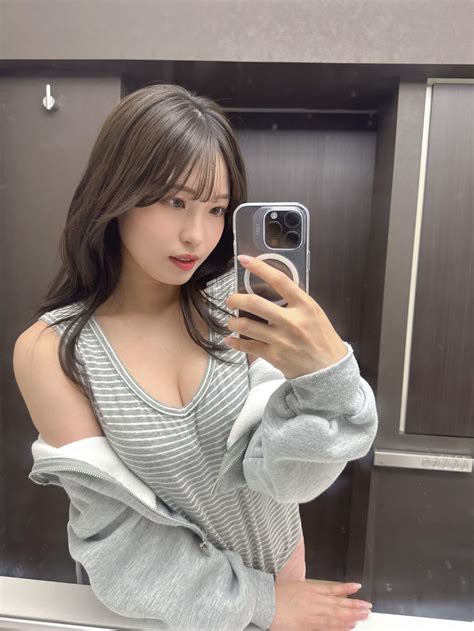 8월 데뷔하는 초대형 신인 Av 배우 아라카와 소라 후방주의 꾸르