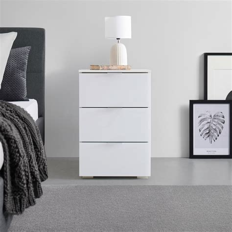 Noćni Ormarići Mömaxrs