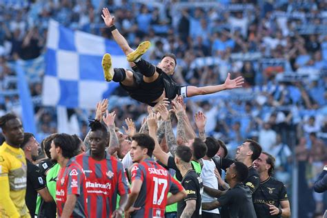 Mesajul Emoționat Al Lui Ștefan Radu După Ce S A Retras Din Fotbal Mi Ați Permis Să Mi