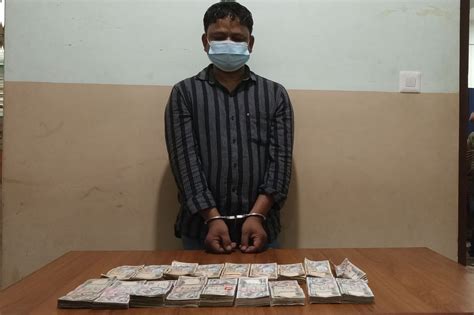 स्रोत नखुलेको १३ लाखसहित भारतीय नागरिक पक्राउ सेतोपाटी संवाददाता