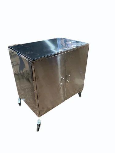 Stainless Steel Cssd Trolley Ss At ₹ 28000 In Chennai Id 2852934008630