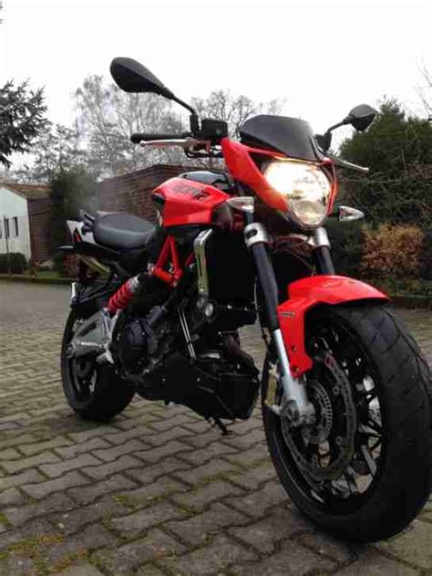 Aprilia Shiver 750 ABS Bestes Angebot Von Aprilia