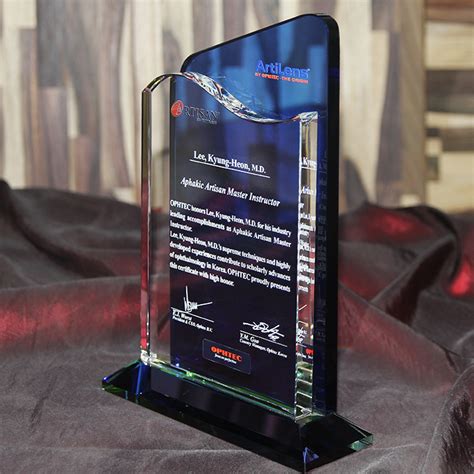 크리티 크리스탈상패 골프트로피 감사패 공로패 기념패 이글패 근조기 명패