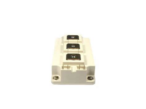 Rf Transistor Mrf136y Smd At ₹ 1000 In Mumbai Id 2854037661973