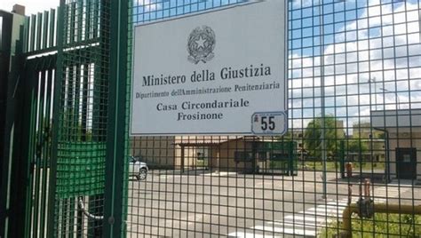 Pistola Nel Carcere Di Frosinone Il Racconto Di Un Agente Ma Quale