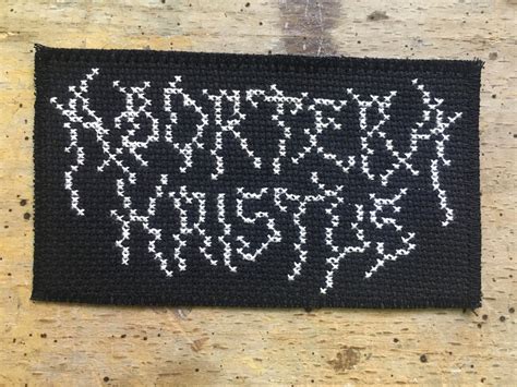 Abortera Kristus Hand Embroidered Patch Sajko Art Arsenikbutik