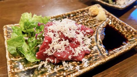 サーモンと山わさびジョニー｜メニュー表なしの明朗会系。リピートしたい激ウマ酒場。 ヒンナヒンナ