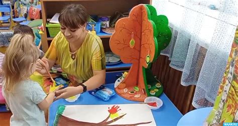 Конспект НОД по рисованию «Осеннее дерево в первой младшей группе 5 фото Воспитателям