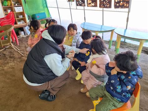 3월 2일 만나서 반가워 숲활동 사진 2023 도담도담 숲에서 행복한 아이들