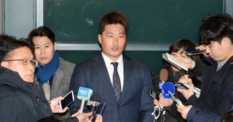 포토 오승환 메이저리거 되고도 굳은 표정으로 인터뷰