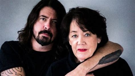 Dave Grohl Air Date Set For Six Part Documentary Series From Cradle