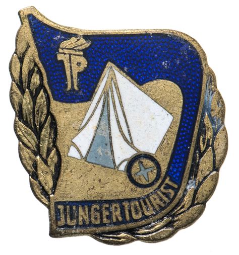 ГДР, пионерский значок "Юный турист" стоимостью 366 руб.