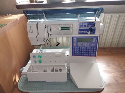 Se produkter som liknar Symaskin Husqvarna Computer på Tradera