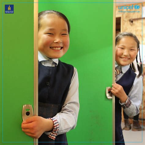 Unicef Mongolia 🔵 Агаарын бохирдол 🔵 Боловсрол 🔵 Хүүхэд