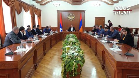 Արցախում ամբողջովին խափանվել է հումանիտար բեռների և վառելիքի ներկրումը Ներսիսյան Youtube