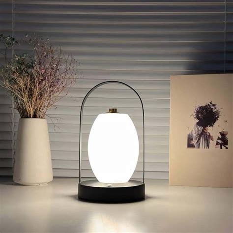 Акумулятор Настільна лампа нічник з сенсорним керуванням Led D26 3500k 1500 Mah 5 В фото