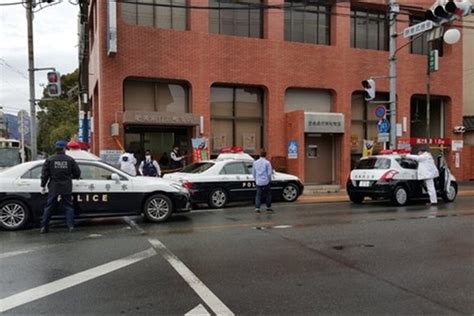 強盗が銀行に侵入するも、隣りが交番だった→現行犯で即逮捕熊本市中央区