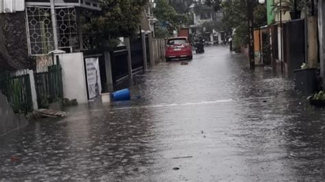 Banjir Rendam Ratusan Rumah Di Rancasari Bandung Regional Liputan6