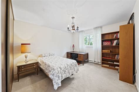 Sold One Of Denlows Most Sought After Layouts Barry Cohen Homes