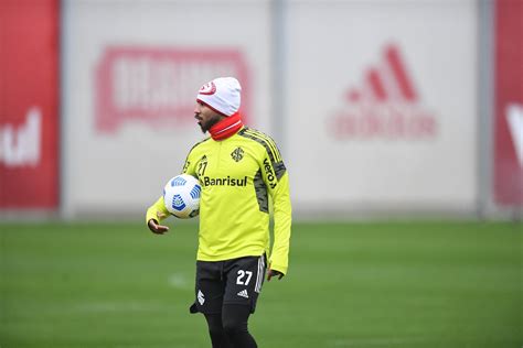Inter acerta renovação de contrato Patrick até a metade de 2023
