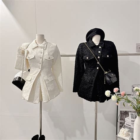 이프유마인 자켓스커트set페미닌 겨울 앙뜨 트위드 금장 테일러드 카라 언발 사선 누빔 긴팔 롱 자켓 A라인 플레어 플리츠 미니 스커트 반바지 투피스 세트 2color