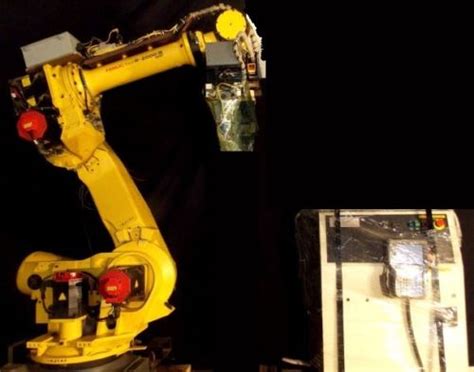 Fanuc R 2000ib 165f Universal Robotic Inc