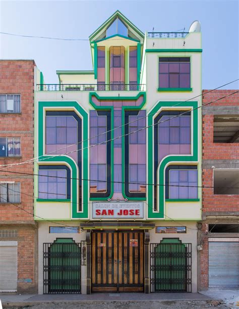 Em Neo Andean Architecture