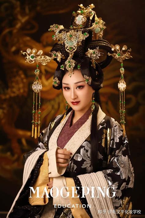 最美不过这一组惊艳的古装造型~ 知乎