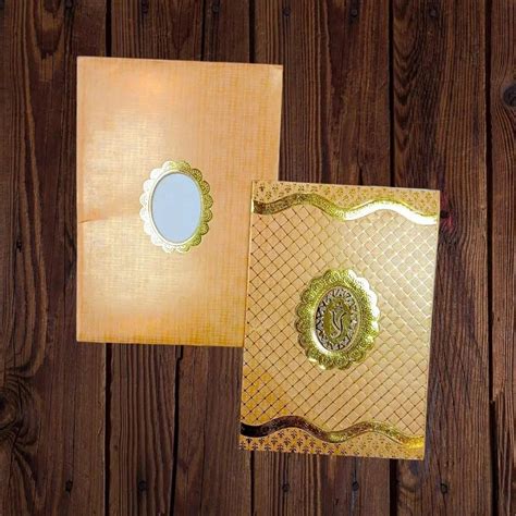 Kl0118 Paper Wedding Invitation Card At Rs 15piece Hindu Wedding