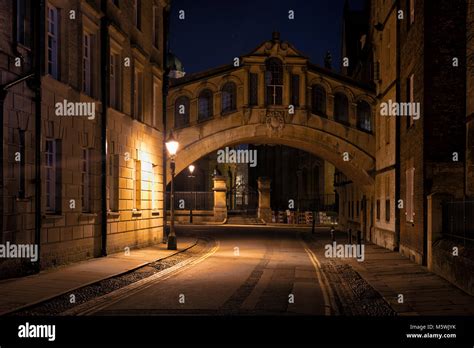 Bridge Of Sighs Hertford Bridge At Night Oxford Oxfordshire England