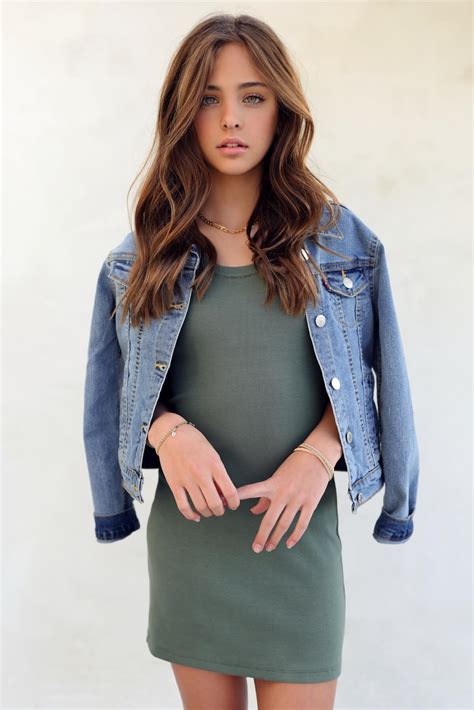 Ava And Leah The Clements Twins Trivia Bio And Fun Facts