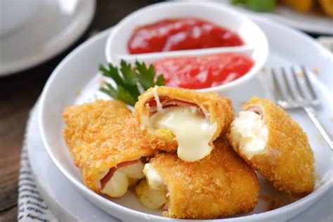 Resep Risol Mayo Yang Super Renyah Dan Lumer Di Mulut Cocok Banget Buat Camilan Atau Ide Jualan