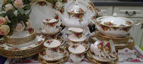 Lovely Treasures From English Garden Royal Albert Old Country Rose 46
