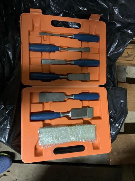 6 Pc Chisel Set New In Box W Sharpening Stone