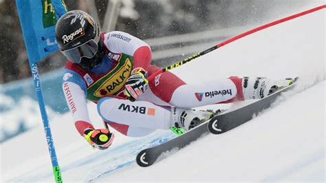 Lara Gut Behrami La Sciatrice Alpina Svizzera è Meravigliosa Sportal It