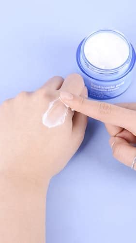 KOREA COSMETIC SKININE ZENZIA HYALURONIC ACID AMPOULE CREAM | tradekorea
