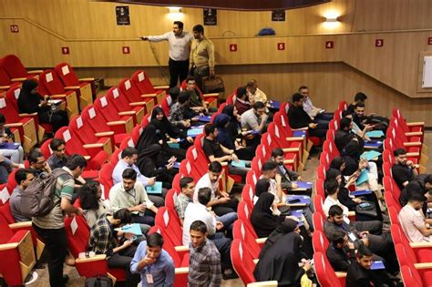 برگزاری مناظره دانشجویی با گزاره نقش رسانه در مدیریت بحران گروه سره