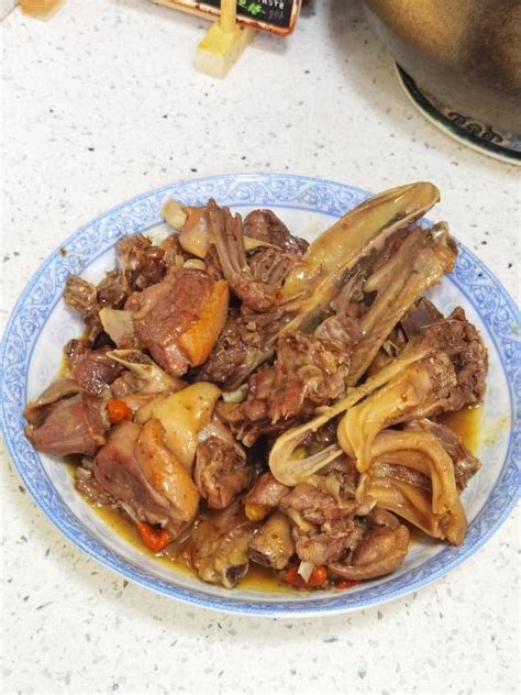 【五指毛桃清炆水鸭🦆的做法步骤图】大大媚 下厨房