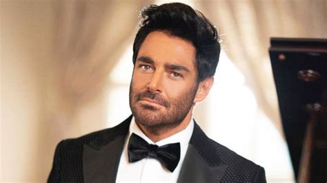 بیوگرافی و زندگی خصوصی گلزار؛ پُز نیست، سبک زندگیمه روزنامه هفت صبح