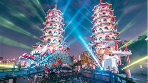 【2023高雄燈會】5大特色燈會開幕時間展出資訊！岡山燈藝節、旗山燈會、林園燈會 吃貨瑪莉