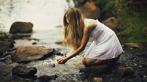 Rock Women Outdoors Women Brunette River Nature Hd Wallpaper