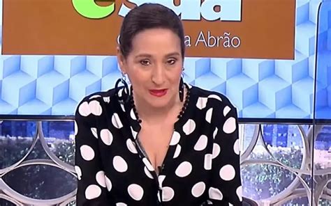 Sônia Abrão faz apelo para Rachel Sheherazade ser a nova apresentadora