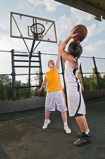 Playing Defending Background Images Hd Pictures And Wallpaper For Free