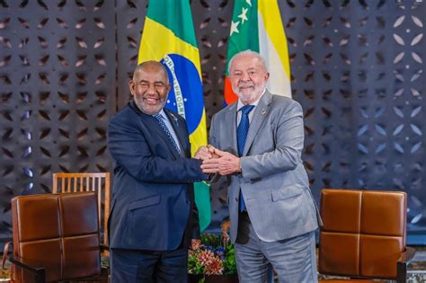 Lula encerra G7 sem encontro Zelensky e pede diálogo