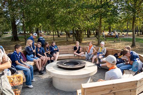 Garsi Kaunietė Marijampolę Pavertė Traukos Centru Marių Parko Sala