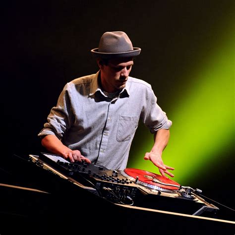 Un Air 2 Familles You Dont Have To Go Deddy Cusic Un Air De Blues Chez C2c Rtbf Actus