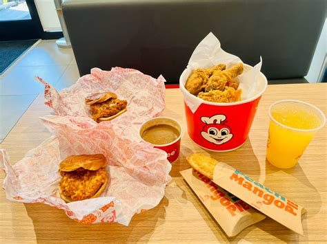 Philadelphias New Jollibee Is A ‘gateway To Filipino Culture On Top