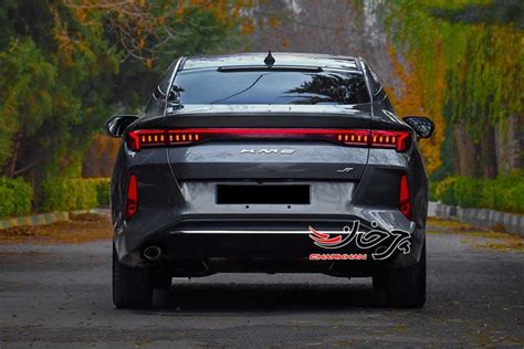 بررسی کی ام سی J7 ویژگی‌ها و مشخصات چرخان