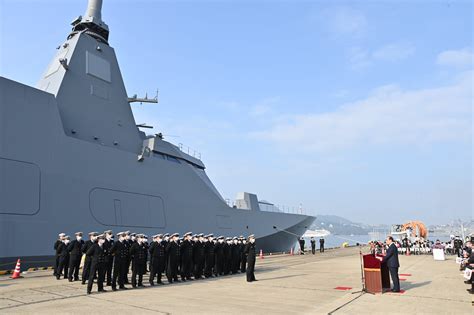海上自衛隊佐世保地方総監部【公式】 On Twitter 【入港歓迎行事🚢】 護衛艦「みくま」が佐世保に 初入港 し、入港歓迎行事