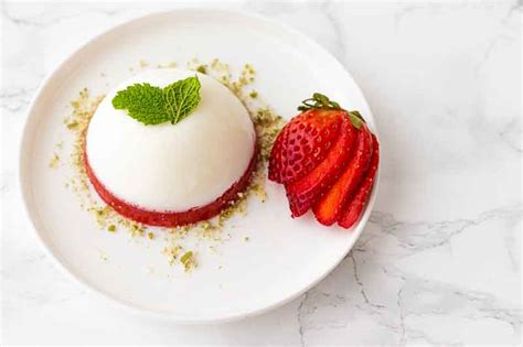 Receta De Panna Cotta De Yogur Con Fresas Winter Lilium